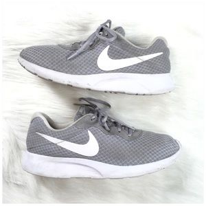 Nike Shoes for Women | Poshmark